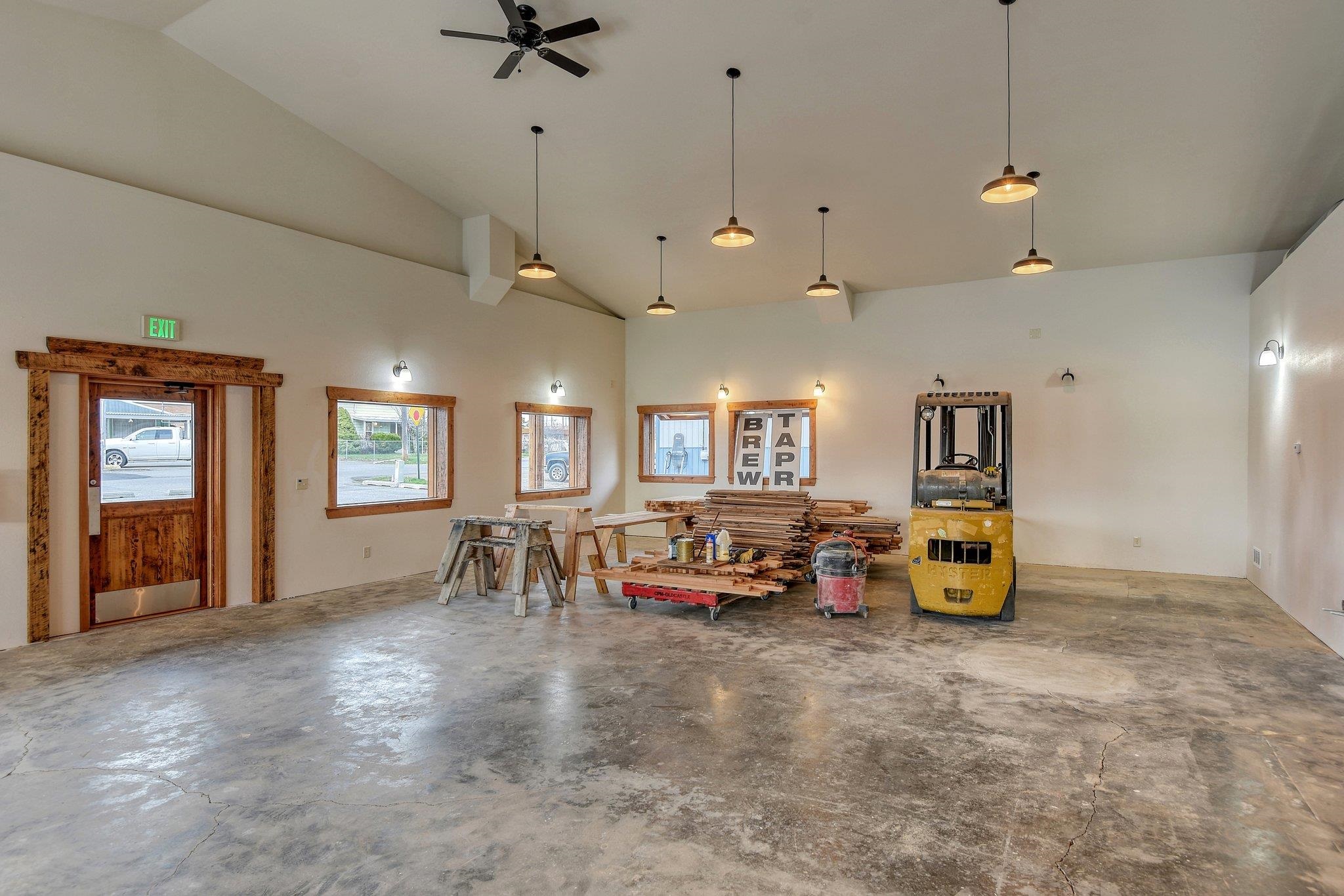 12122 E 1st Ave, Spokane Valley, WA 99206